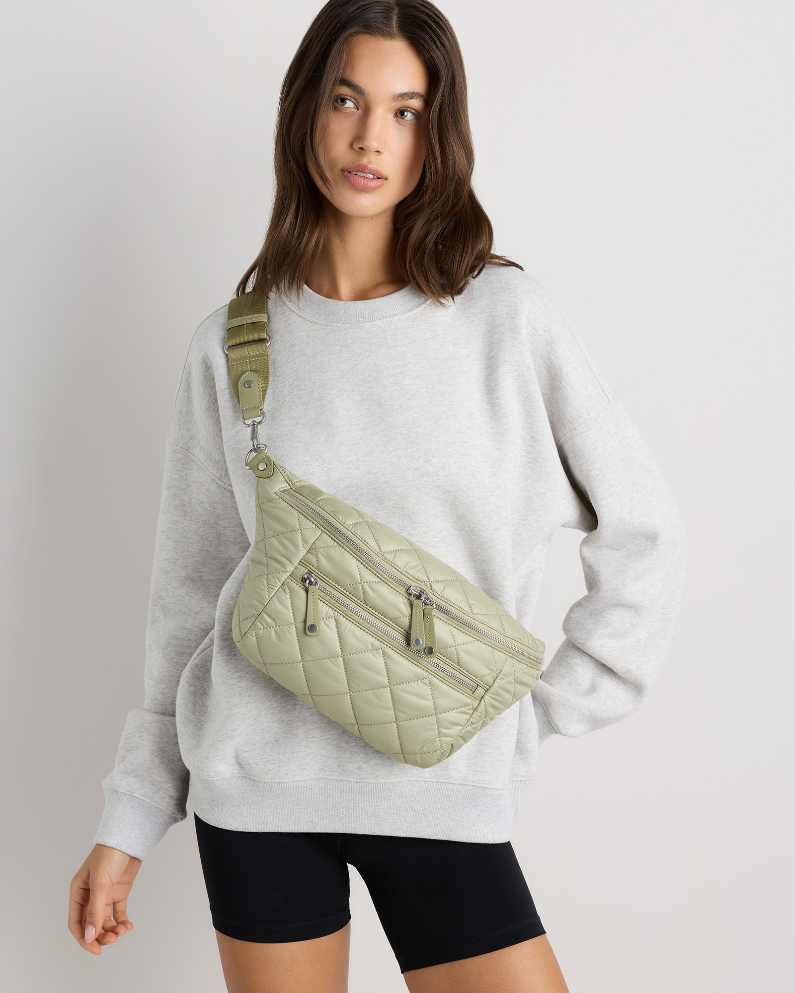 QUINCE Transit Quilted Sling Bag